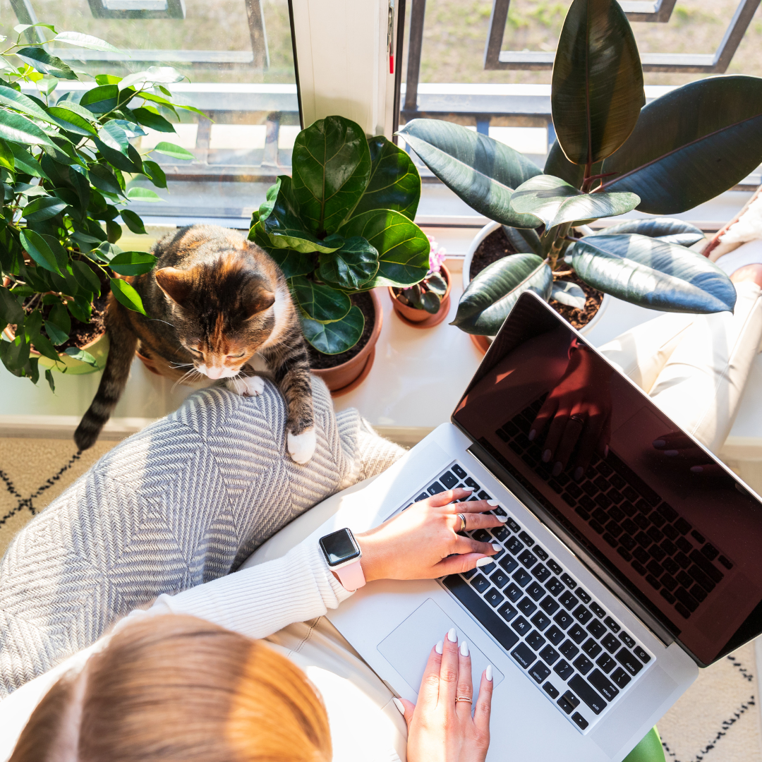 Overcoming Freelancing Challenges with Smart Digital Tools